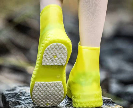 11 Best Waterproof Essentials To Take On Your Next Summer Trip ...