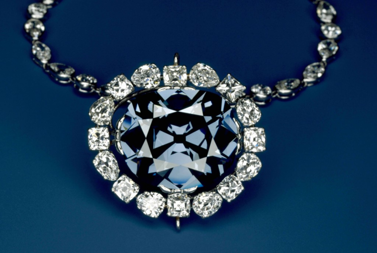The Top 10 Most Valuable Museum Pieces Worldwide | Mavigadget - Blog