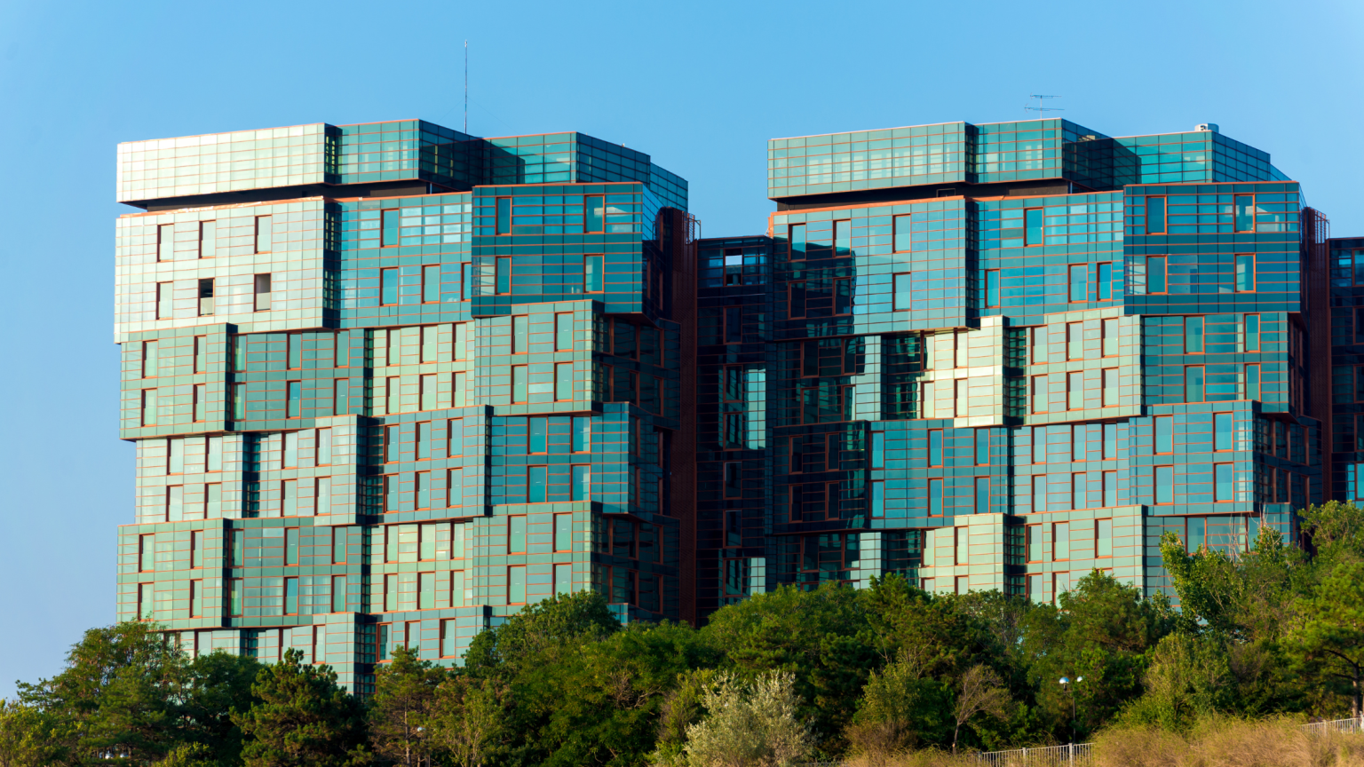 The Future is Now: A Tour of the Most High-Tech Cities Project in the ...