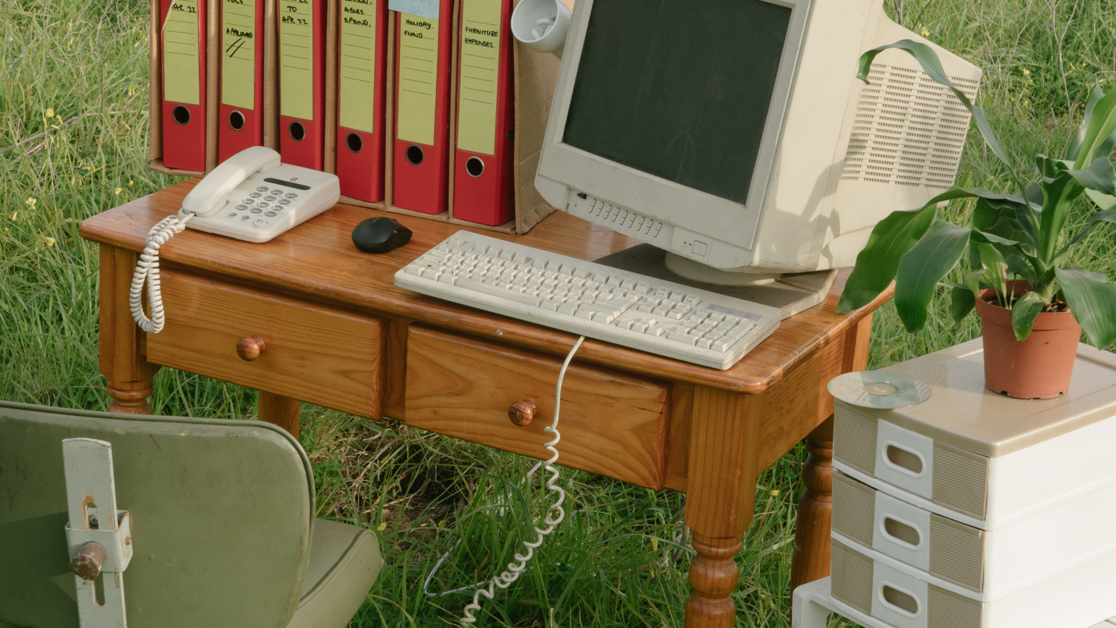 When Machines Take Over: The End of Traditional Jobs | Mavigadget - Blog