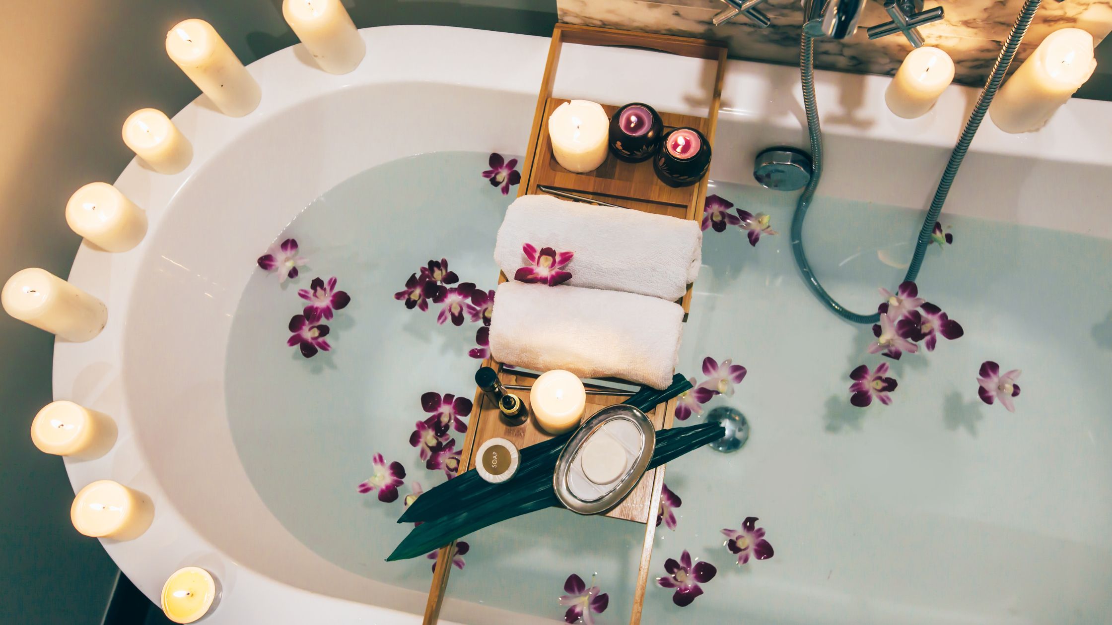 10 Essential Products for Creating Your Home Spa Experience ...