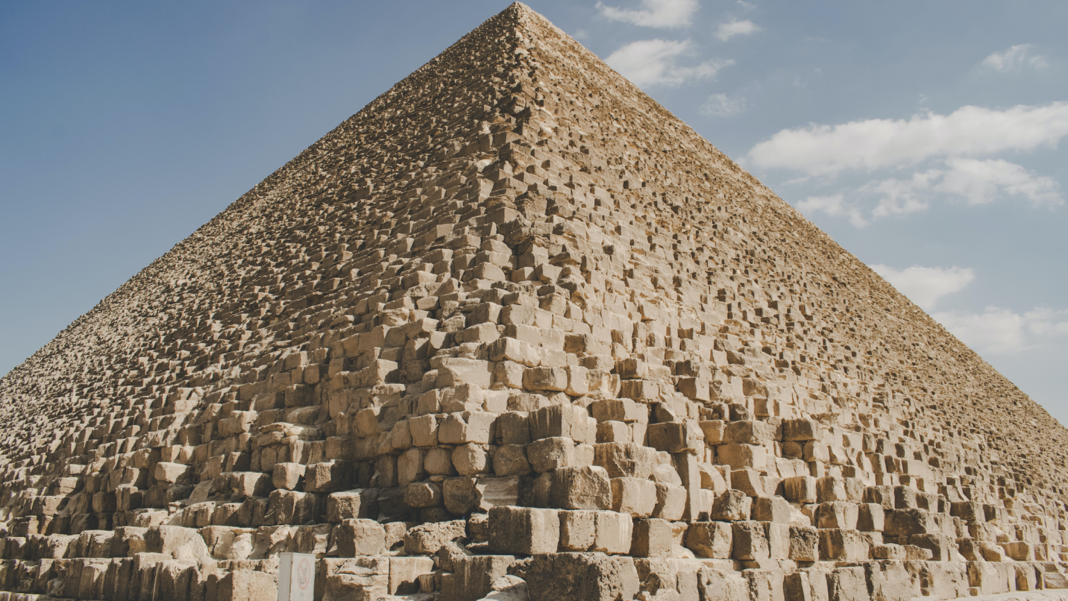 The Great Pyramid: Gateway to the Afterlife | Mavigadget - Blog
