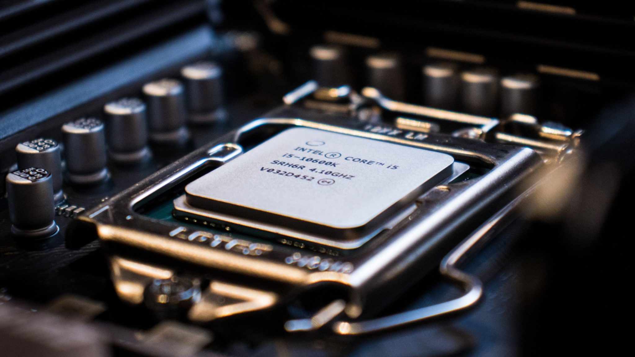 The CPU Explained: What You Must Know. | Mavigadget - Blog