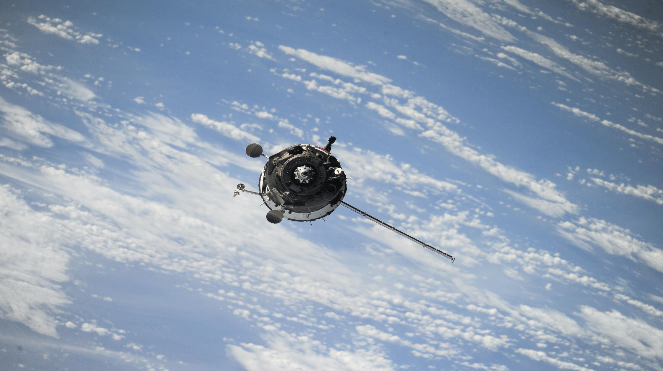 From Mars to the Moon: The Robots Leading the Way in Space Exploration ...