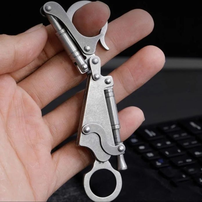 Urban Tactical EDC Keychain: The Ultimate Multitool and Perfect Gift ...